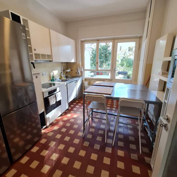 P6 - Single Room In Poppelsdorfer Allee - Bonn