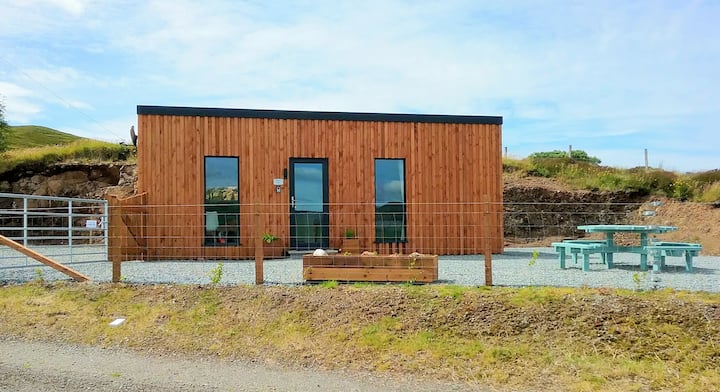 Molly's Den, Portnalong, Isle Of Skye - スカイ島