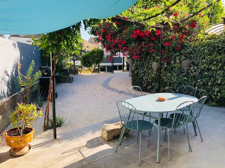 Maison 3 Chambres Avec Jardin Proche Centre Arles - Arles