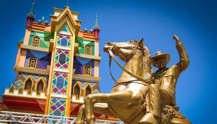 Casa Espaço Inteiro 300 Metros Do Beto Carrero - Penha