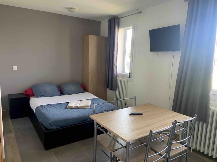 Appartement à 10 Mins Du Tramway - Lormont