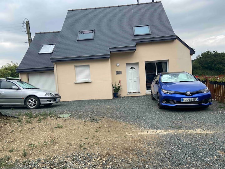 Chambres(2) En Enfilade Pour 4 Pers Et 1 Bébé - Paimpol