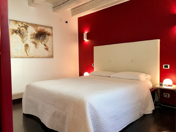 Appartamento Con Balcone In Centro Storico Verona - Verona