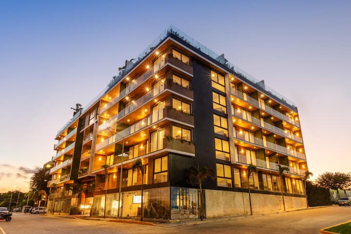 The Shore Residences Entre Quinta Av Y El Mar - Playa del Carmen