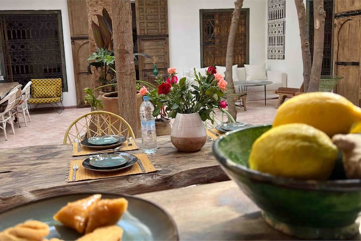 Riad Rose:riad Privé De 4chambres + Petit Déjeuner - Morocco