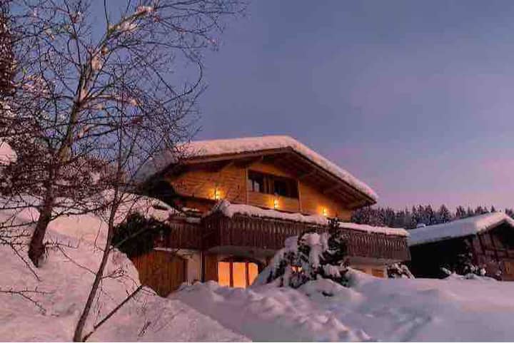 Chalet 7 Pers à 10 Mn De La Clusaz Et Gd-bornand - Le Grand-Bornand