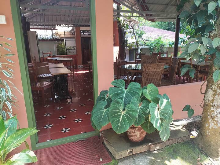 Relaxing  Stay In Nilgiris - Gudalur
