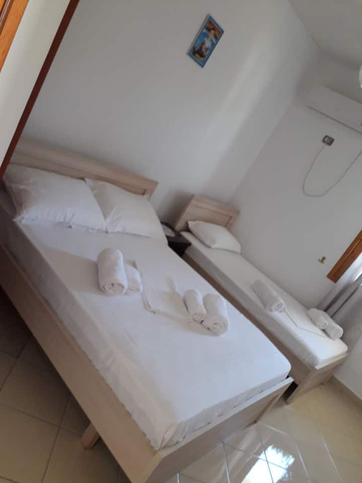 Spacious Private Home In Ksamil.free Parking - Kassiopi