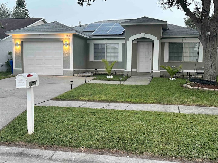 Home Sweet Home, Perfect For Fam - Riverview, FL