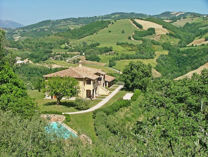 Agriturismo Castagna Alta - Fragola - Italy