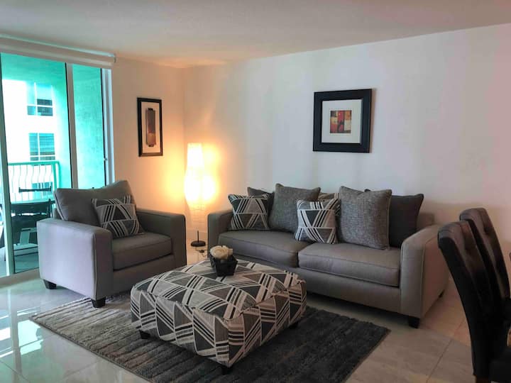 Beautiful Apartment At Brickell 1 Bed/ 1 Bath - Miami, FL