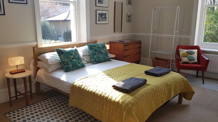 Characterful Studio Near Bournemouth Gardens - Wimborne Minster