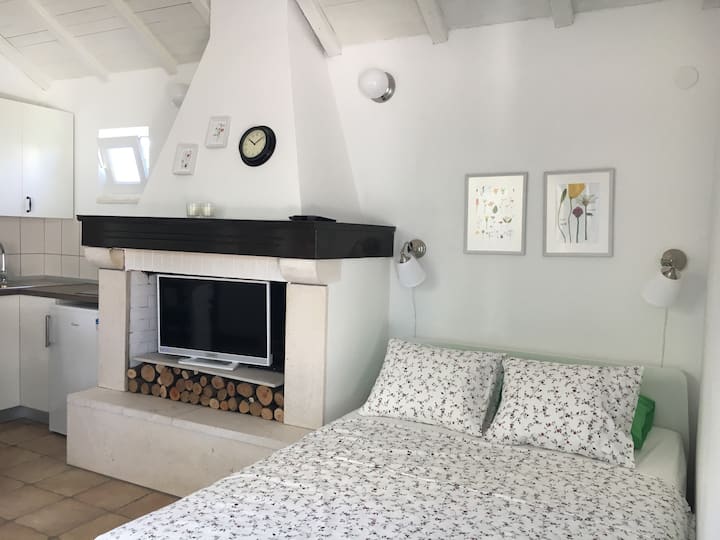 Sweet One - Lumbarda