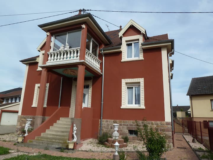 Appartement Indépendant Dans Maison De Caractère. - Ensisheim