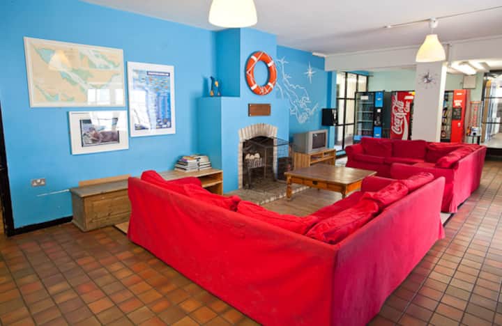 Carlingford Hostel Private Room Sleeps 6 (#03) - 칼링포드