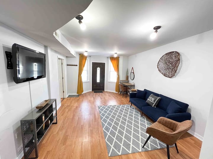 Modern Apt. In Walkable Irving Park Neighborhood - Şikago, IL