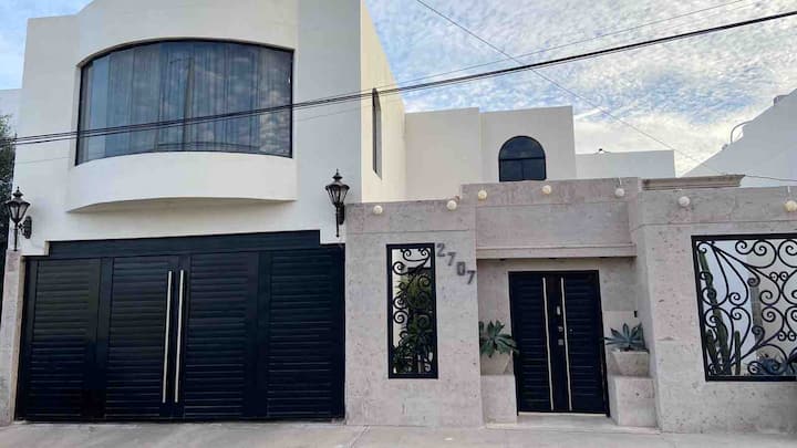 Casa Completa En Fraccionamiento Privado! - Ciudad Obregón