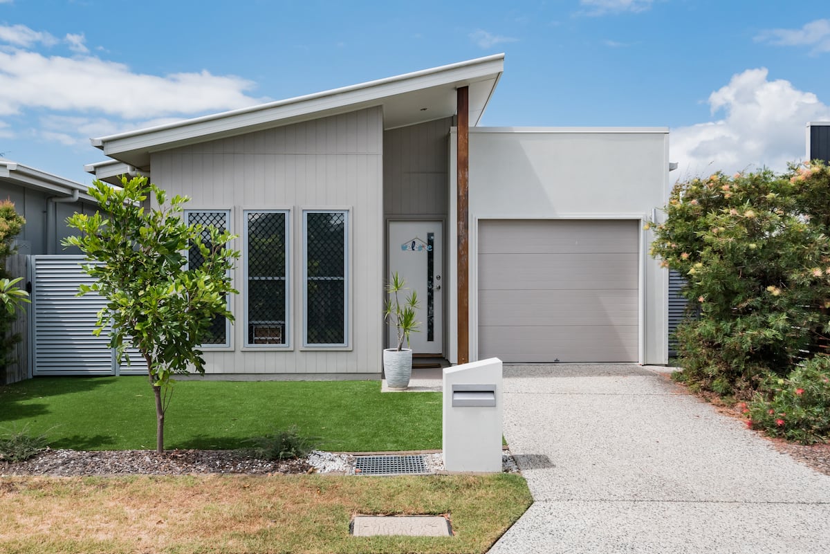 Sunshine Coast Vacation Rentals | Town House and House Rentals | Airbnb