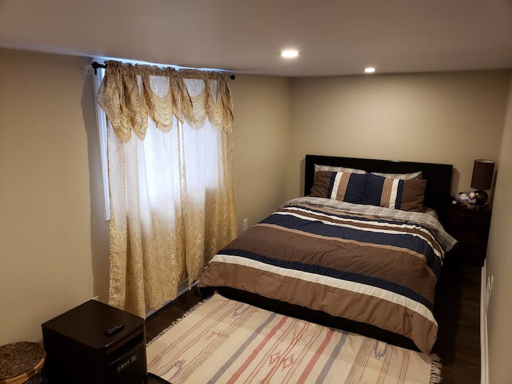 Your Home Away From Home In Historic Carlington - Ottawa