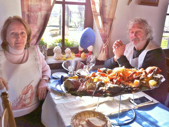 Vakantie Hoeve Het Hof Van Eden Met Ontbijtbuffet. - Nieuwpoort