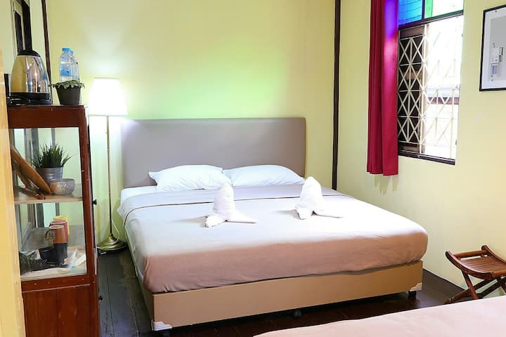 R2 Near Khoasan Pls Read All Info Before Booking - Bangkok