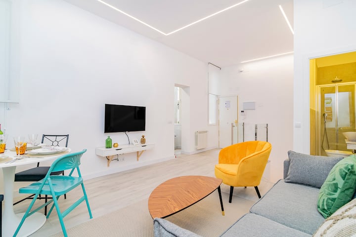 Fenomenal Dúplex 3 Habitaciones Barrio La Latina - Madryt