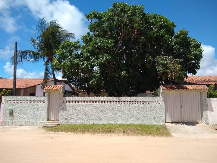 Casa De Praia Em Ponta De Pedras - Goiana/pé - Recife