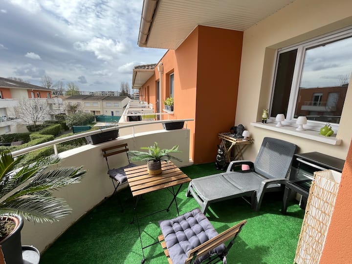Appartement Entier T2 Avc Piscine Et Parking Privé - Talence