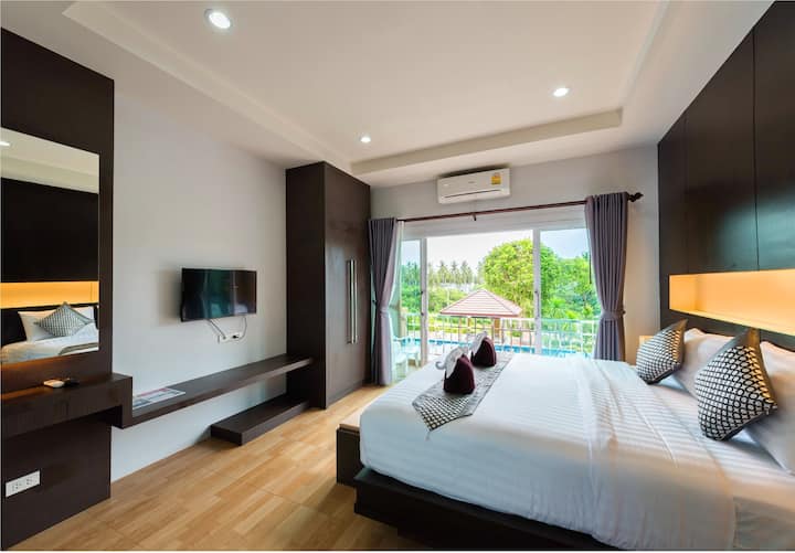 1 Bedroom Poolside Suite + Breakfast "Phutara" - Krabi
