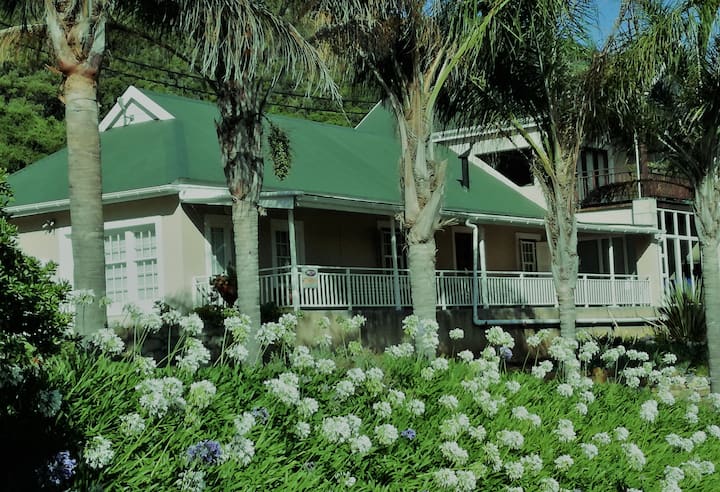 Farmhouse Stay With Lake And Forrest View - Wilderness