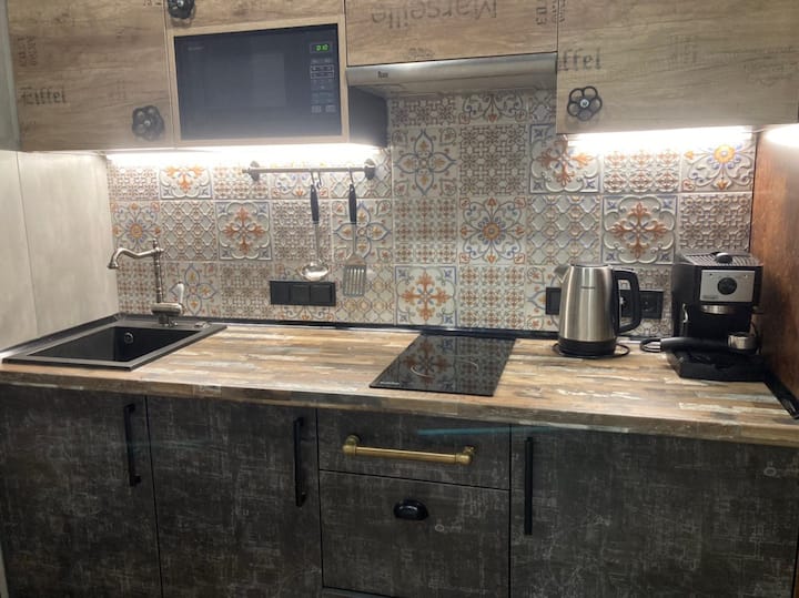 Cozy Apartment In 3 Minutes Walk To Deribasovskaya - Odesa