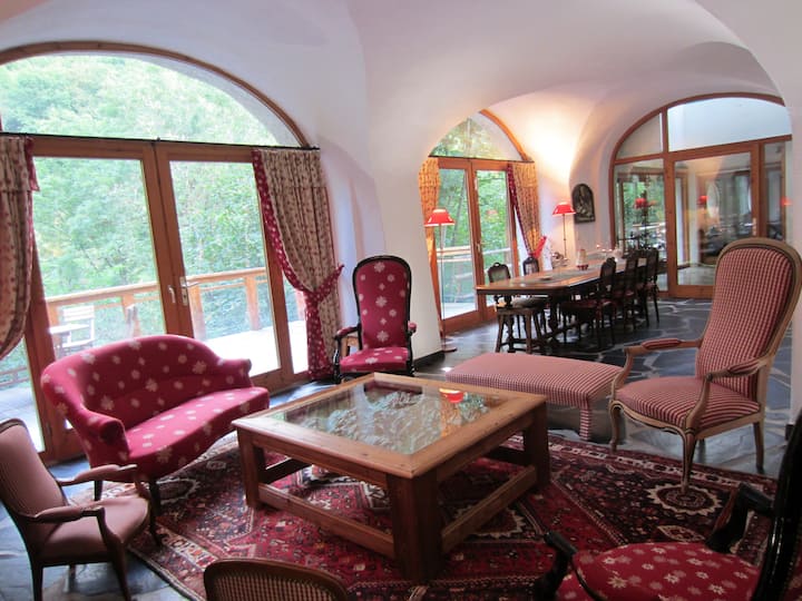 Chalet 8-15 Pers  Demi-pension. Tarifs Base 8 Pers - Allemont