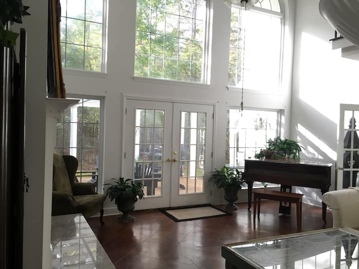 Huge Suite W/loft @ Moonlight & Magnolias Bnb - Oxford, MS