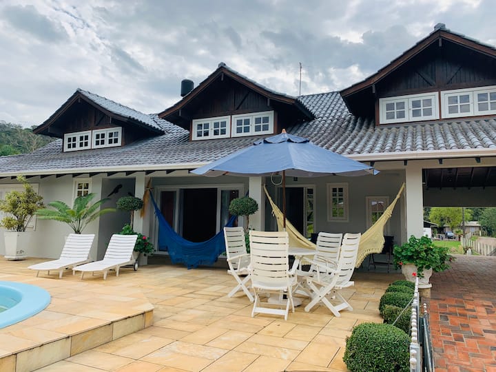 Casa Em Sítio Em Meio à Natureza. Lazer E Paz - Novo Hamburgo