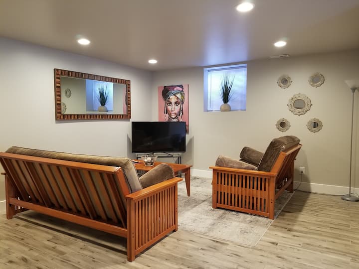 Spacious Room With King Bed & Smart Tv In Seattle - SoDo - Seattle