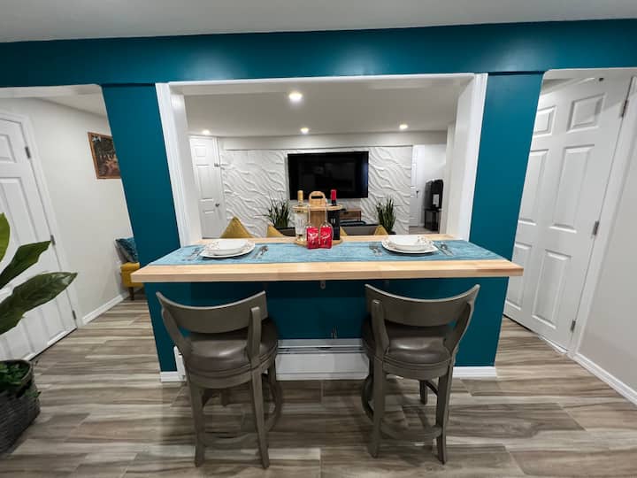 Chaconia Suite - Long Island, NY