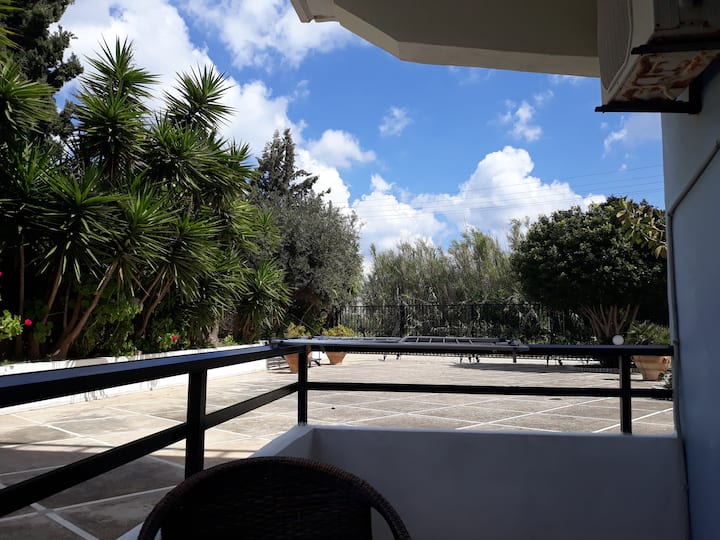 Near Beach, Rosetta Studio 11 - Aéroport de Rhodes (RHO)