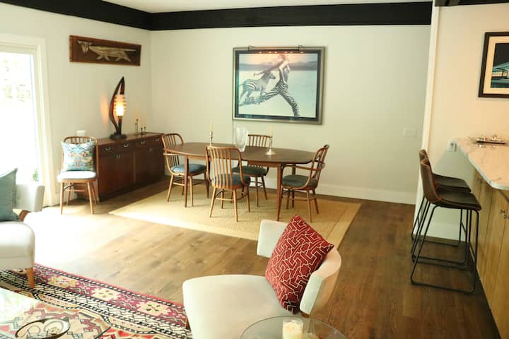 Mid Century Modern "Trees Lounge" Walk To Town - Woodstock, NY
