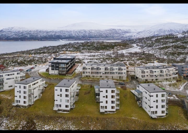 Leilighet 3- Roms
Med Parkering          (Hamna) - Tromsø