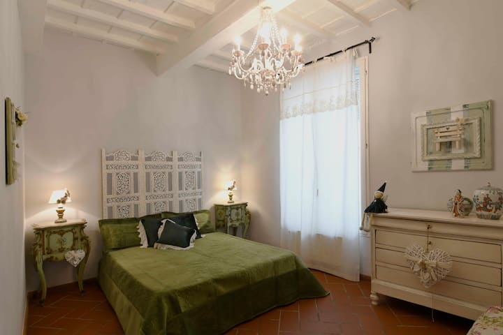 New Elegant Apartment Smn Station/duomo - Florence
