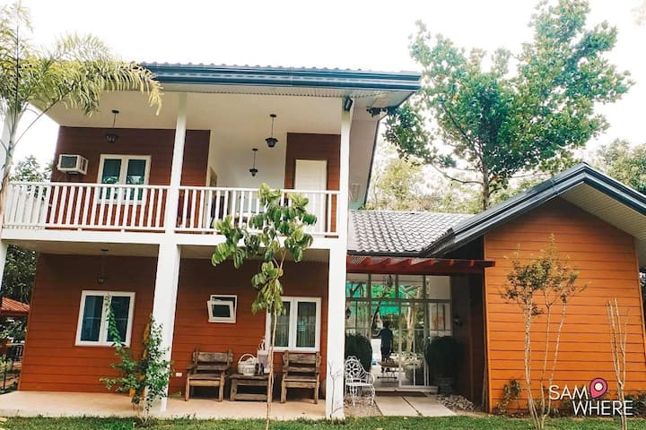 Nato’s Farm - Villa Exclusive With Pool - Bacolod