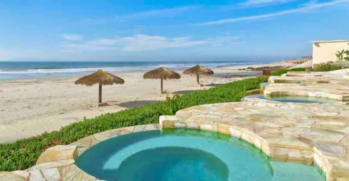 Just Upgraded Luxurious 3 Bedroom Ocean Views! - Rosarito