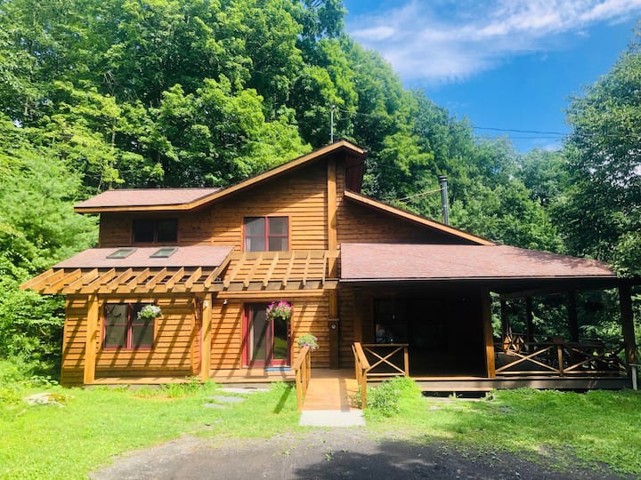 Woodstock Country Mountain Home - Woodstock, NY