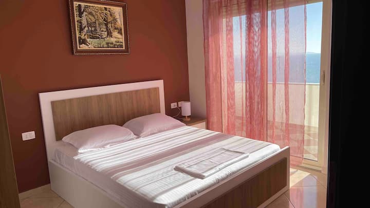 Faro Apartment - Durrës