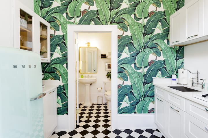 Bohemian Chic In Historic Lower Garden District - New Orleans, LA