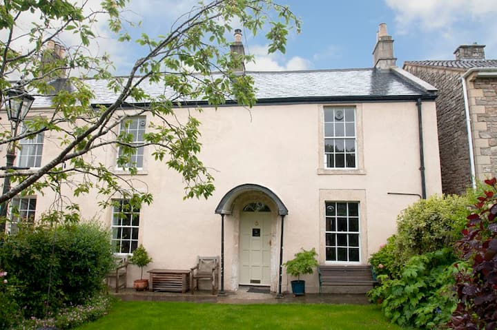 Bright, Spacious 3 Bedroom House In Bath. - Bath