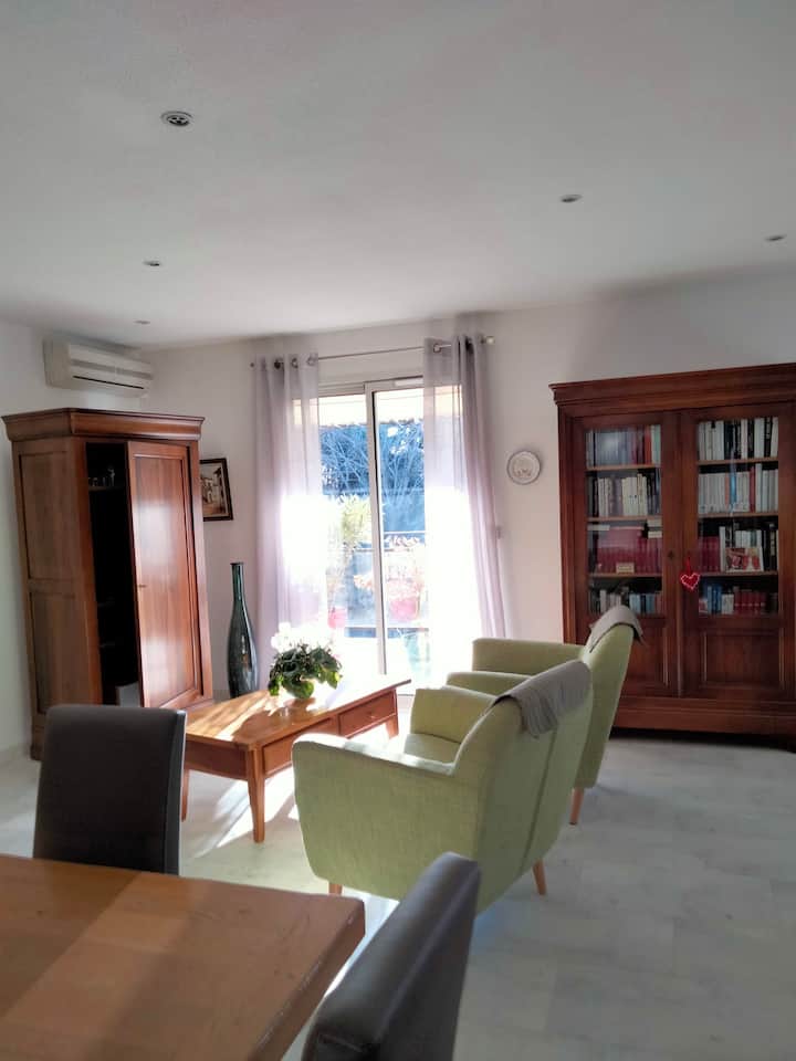 Bel Appartement à Sorgues Près Châteauneuf Du Pape - Sorgues