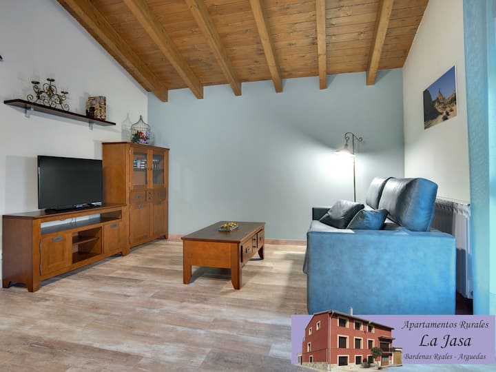 Apartment With Views Of Arguedas Caves - Arguedas