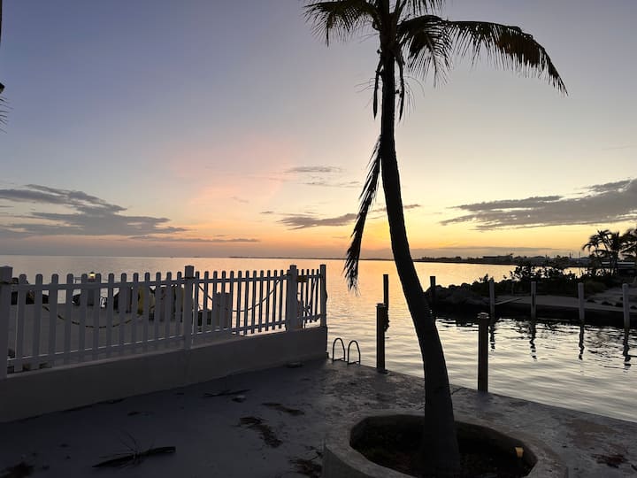 Paradise Found! Oceanfront Home & Amazing Sunrises - Marathon, FL