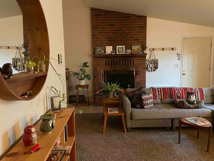 Monthly Room Rental - Private Bath, 1 Roommate - Portland, OR